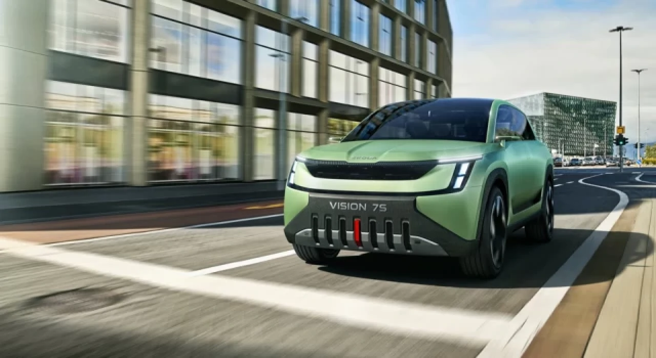 Skoda'dan yeni logo ve yeni elektrikli model: Vision 7S tanıtıldı ...