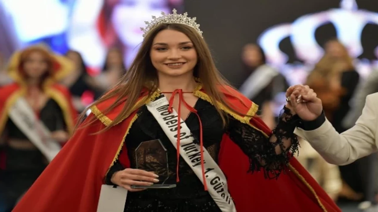 Diana Ermak, Türkiye Güzeli oldu - Muhalif - Son Dakika Haberleri ...