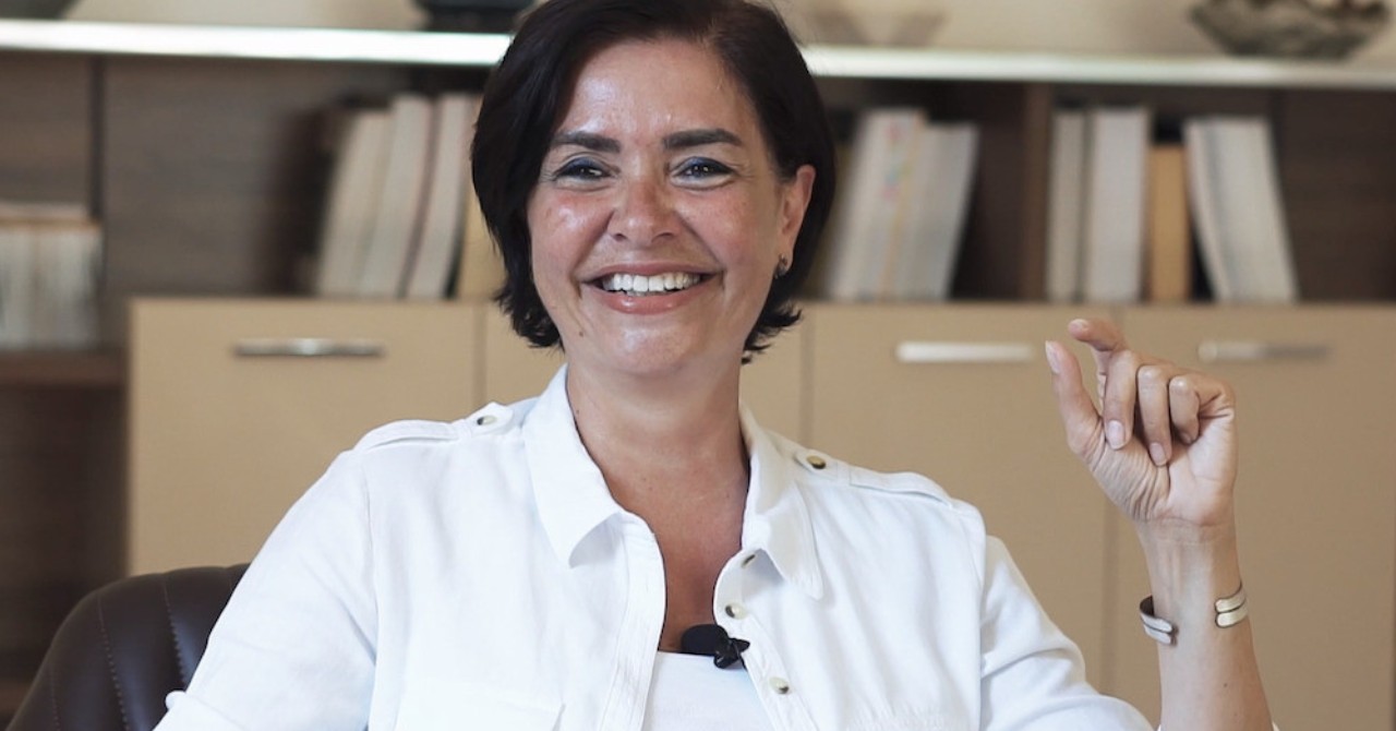 Özlem Gürses kimdir, nereli, kaç yaşında? Özlem Gürses neden gözaltına ... Özlem Gürses kimdir, nereli, kaç yaşında? Özlem Gürses neden gözaltına ...